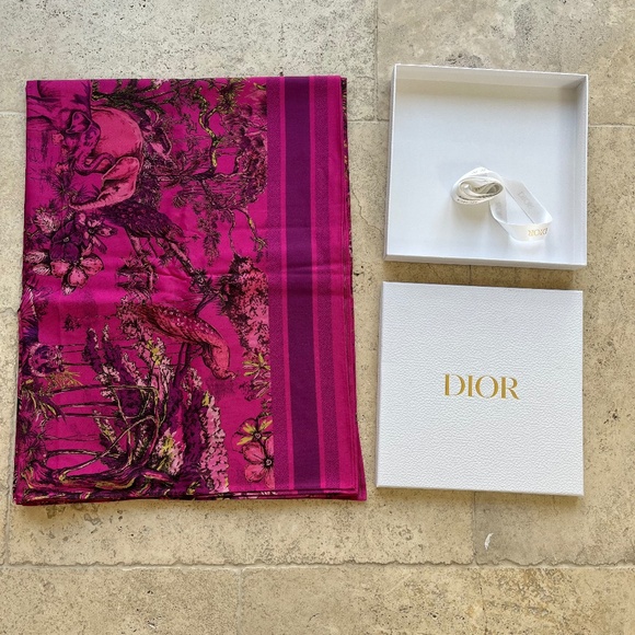 Dior | Bedding | Dior Tropical Throw Blanket | Poshmark